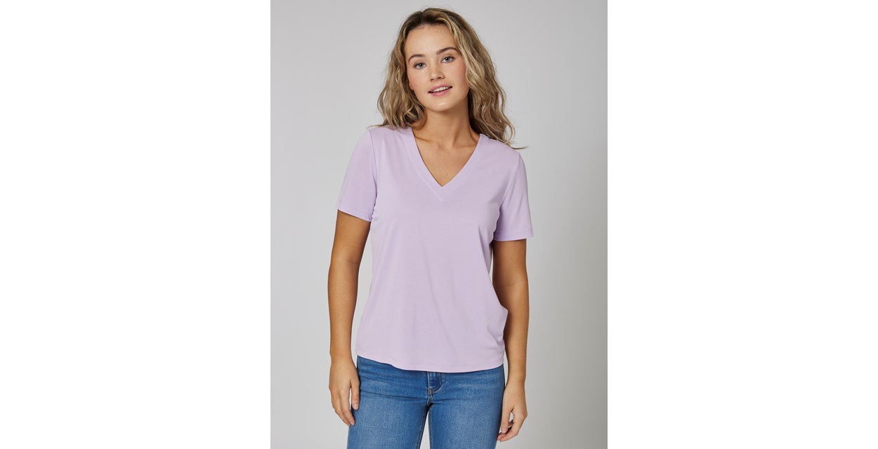 Andrea topp R22 | VIC