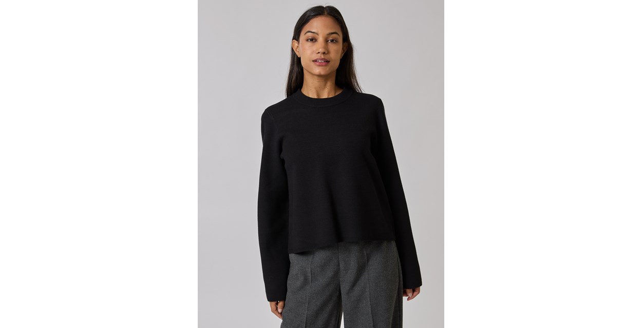 Hanna genser Black | VIC